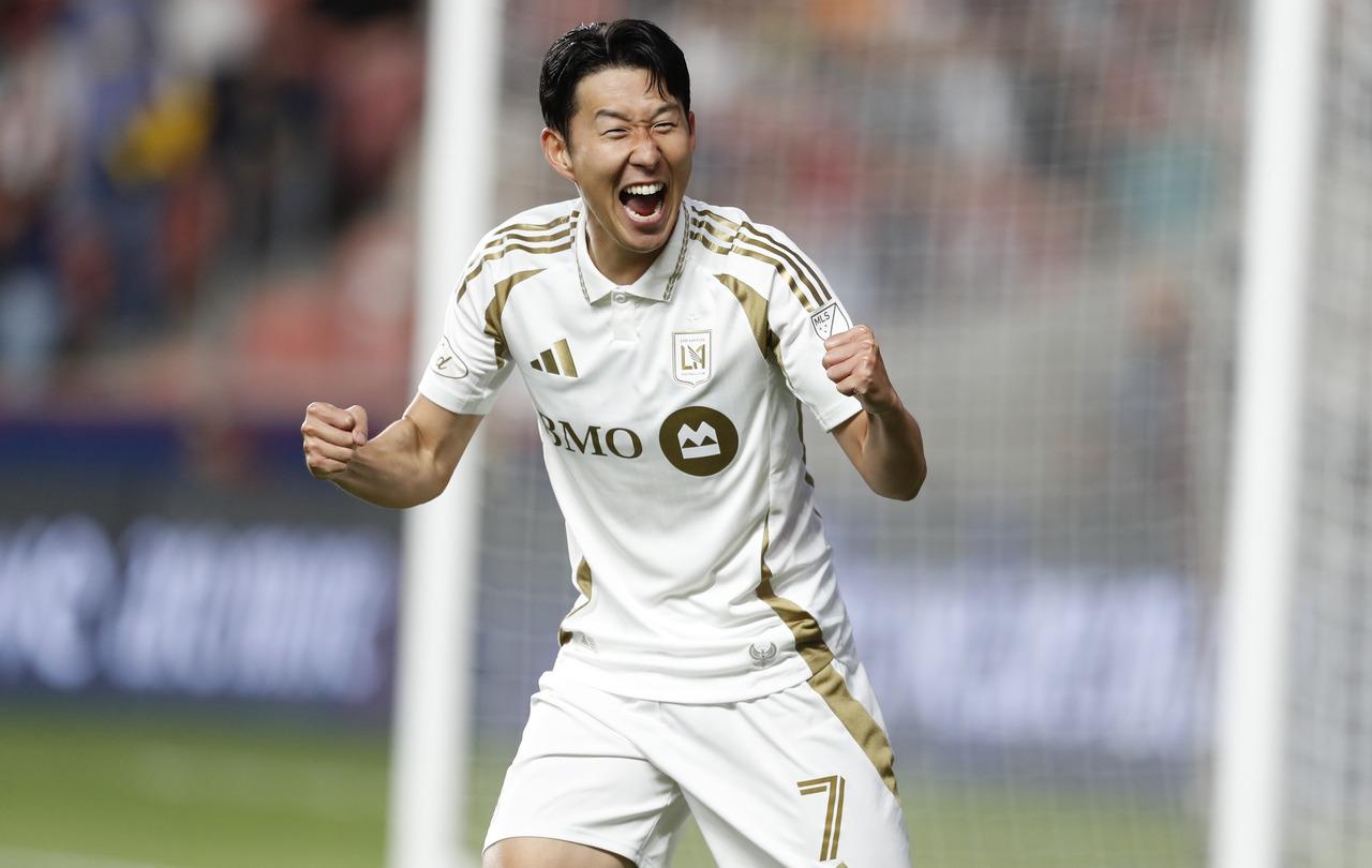 Son Heung Min lên tiếng sau khi lập hat-trick tại Mỹ