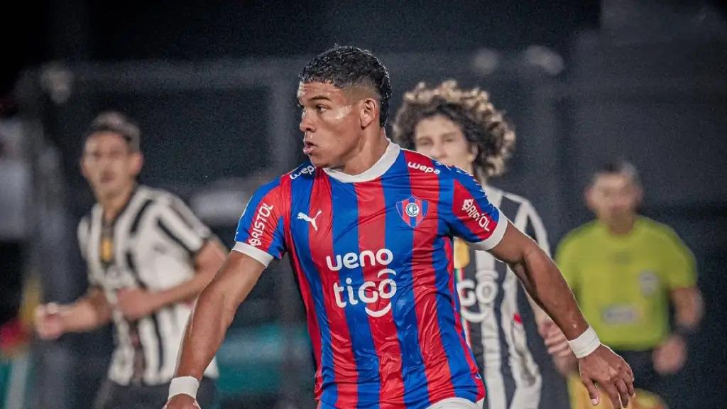 Xong! MU có bản hợp đồng đầu tiên dưới triều đại Ruben Amorim