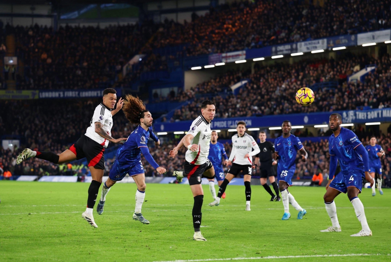 Kết quả Chelsea vs Fulham: Cole Palmer tỏa sáng