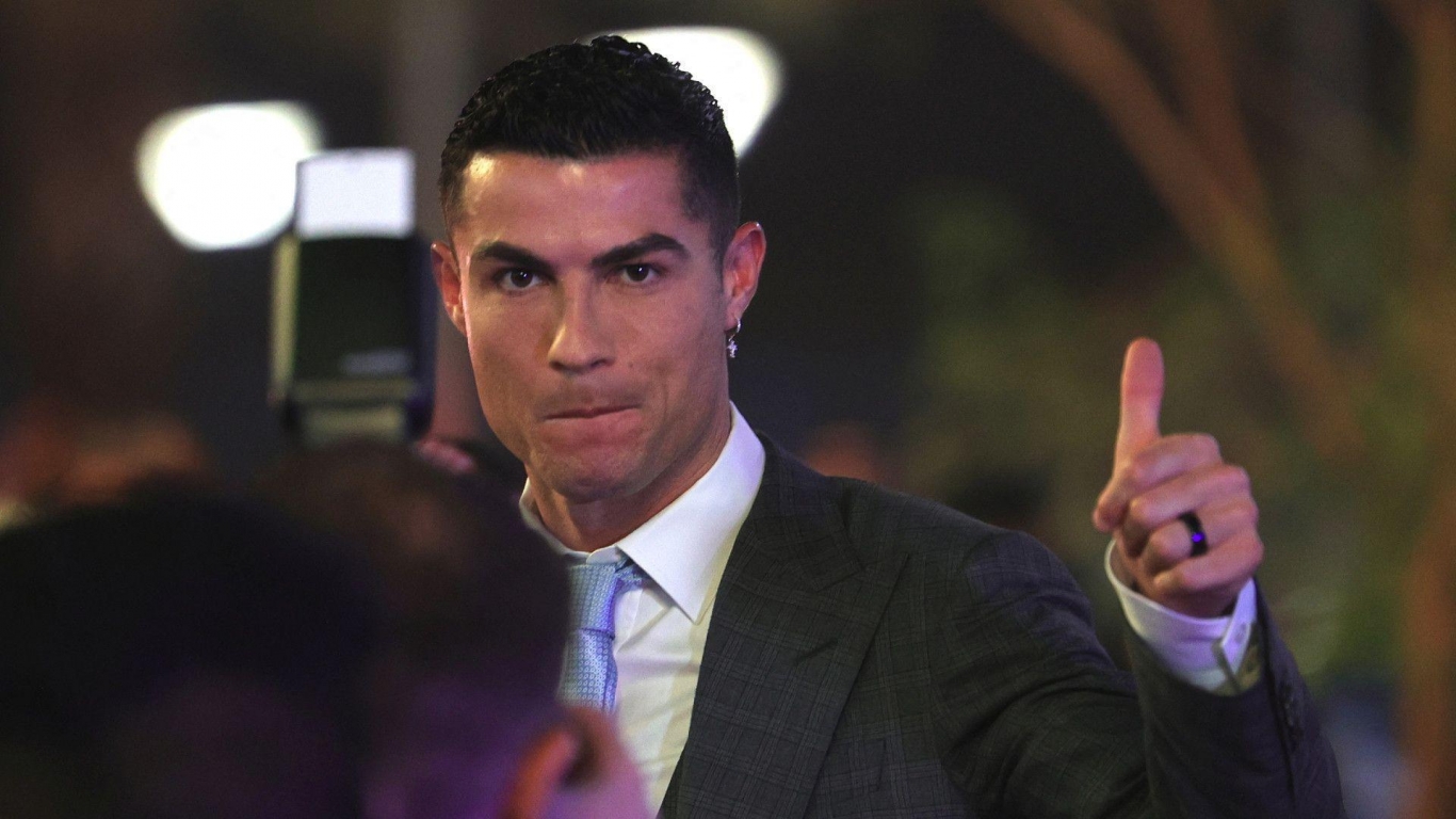 Tin chuyển nhượng 31/5: Real Madrid đón 'siêu tân binh', Ronaldo quyết ...