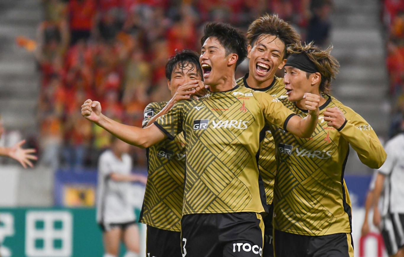 Nhận định Nagoya Grampus vs Shonan Bellmare: Nhấn chìm vị khách