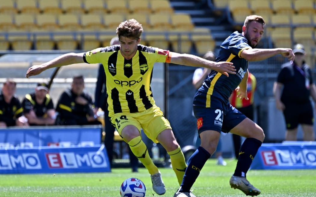 Nhận định Wellington Phoenix vs Central Coast Mariners: Cùng chung số ...