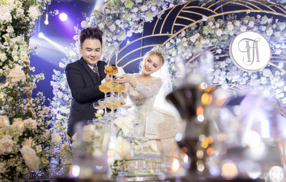 Xemesis là ai? Tiểu sử nam streamer giàu nhất Việt Nam