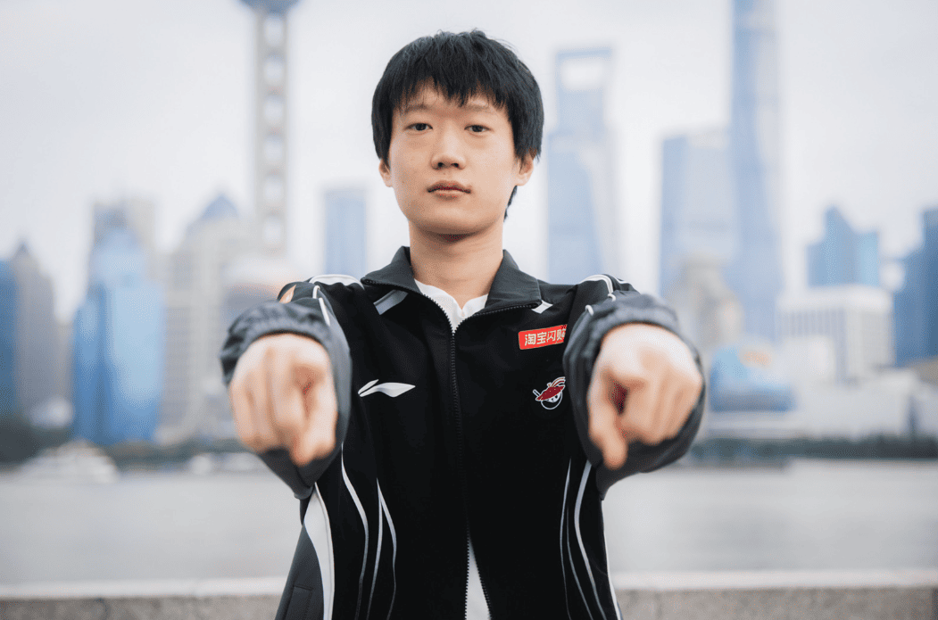 AL Shanks: ‘Đấu với T1, sơ sẩy một chút là thua ngay’