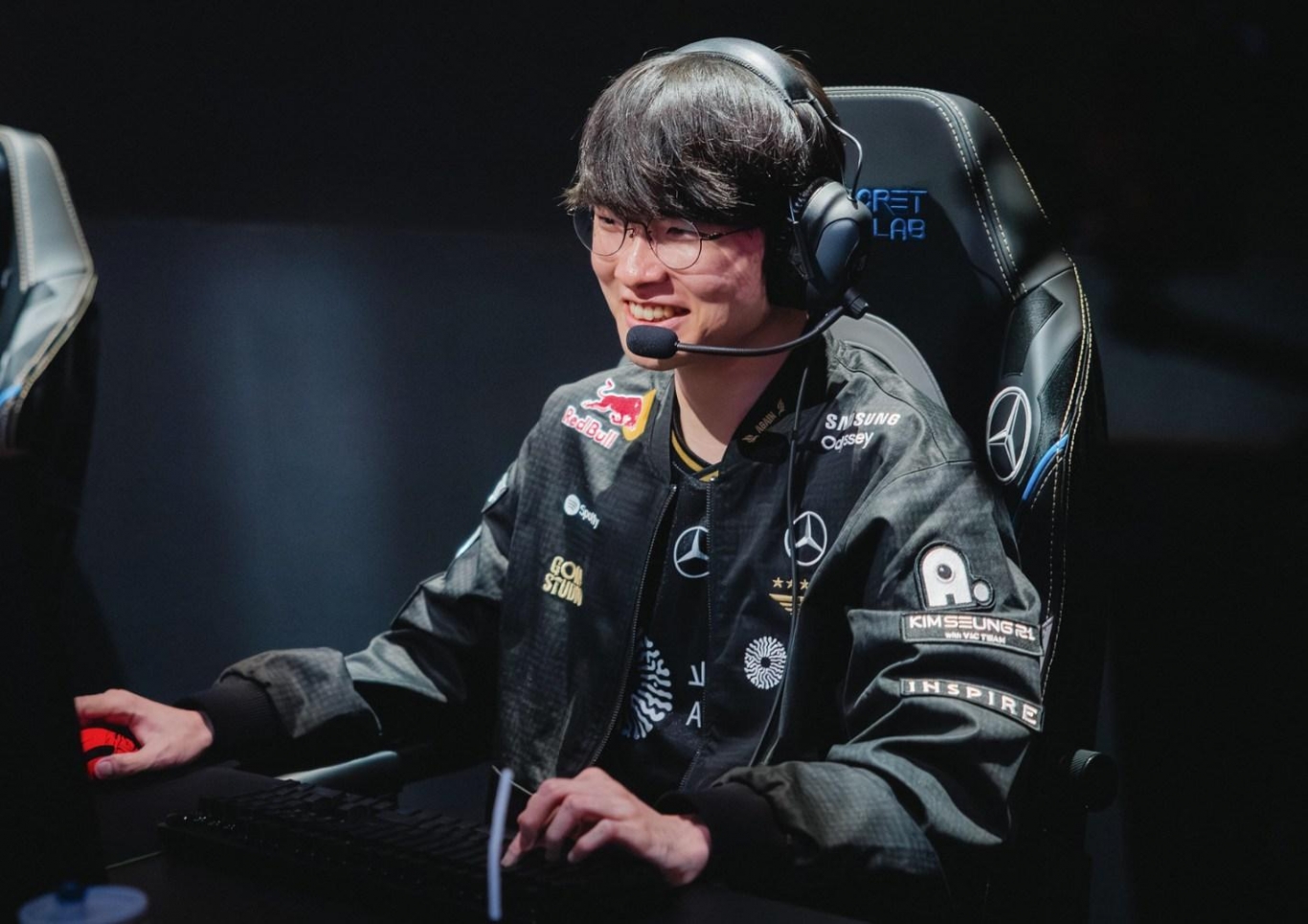 Caster LPL hết lời ca ngợi Faker