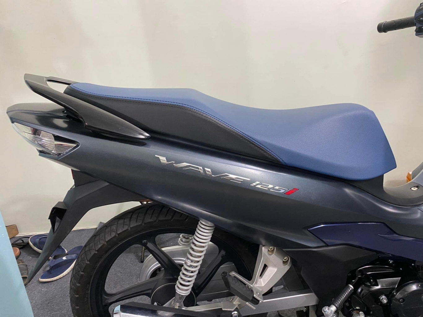Honda Wave 125i 2023 nhập Thái được bán tại Việt Nam, giá gây 'SỐC'