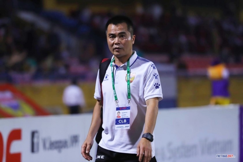 HLV Phạm Minh Đức nêu cao lời răn của HLV Troussier, tiếc Công Phượng