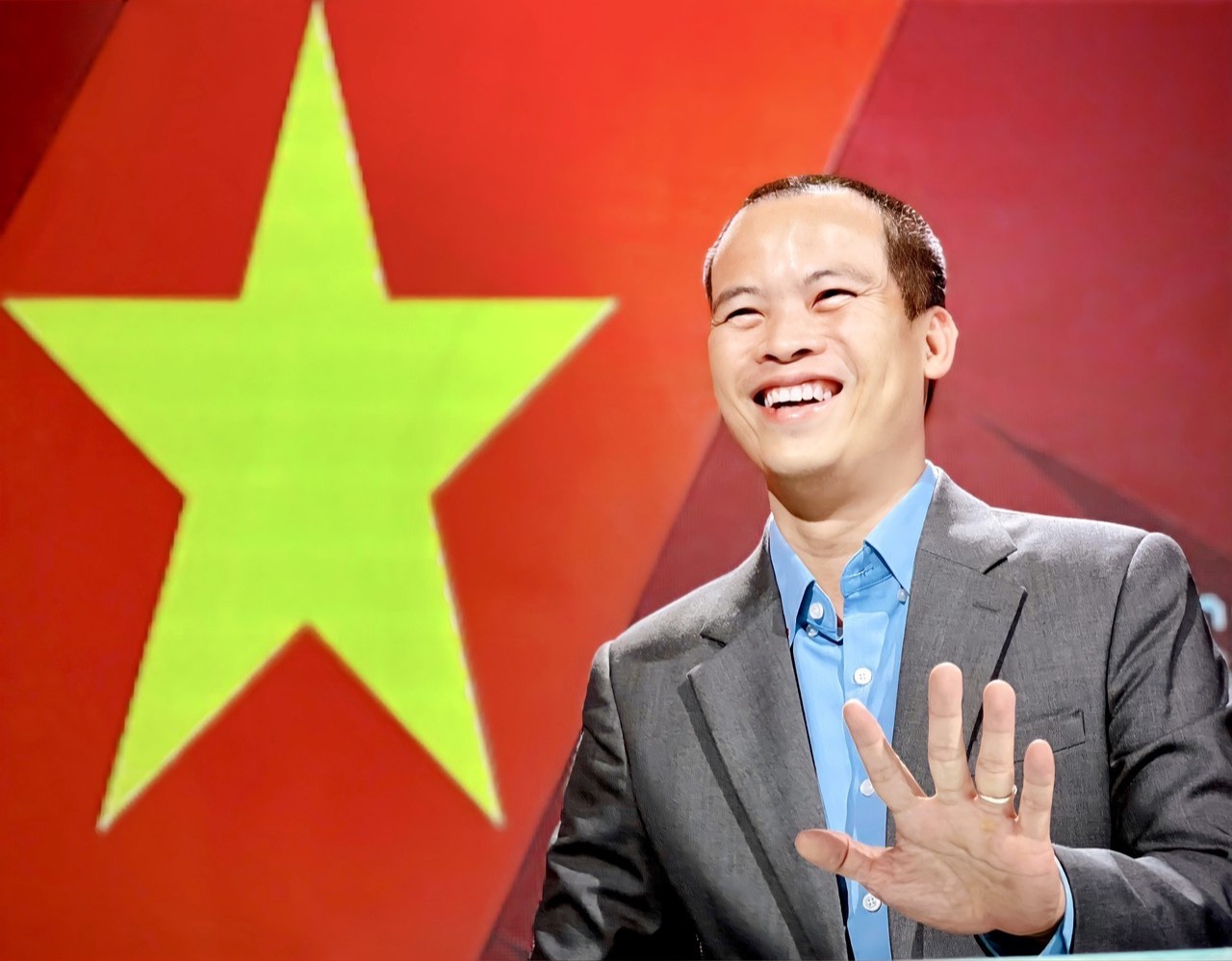 Nhà báo Minh Hải: 'HLV Kim Sang Sik sẽ không giống thầy Park'