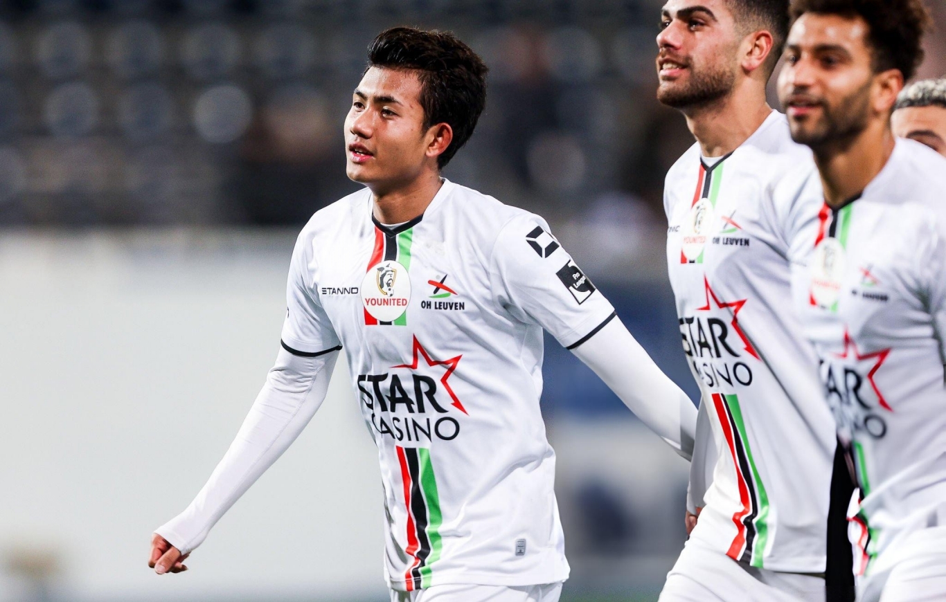 Thần đồng Thái Lan ký hợp đồng quan trọng ở Châu Âu