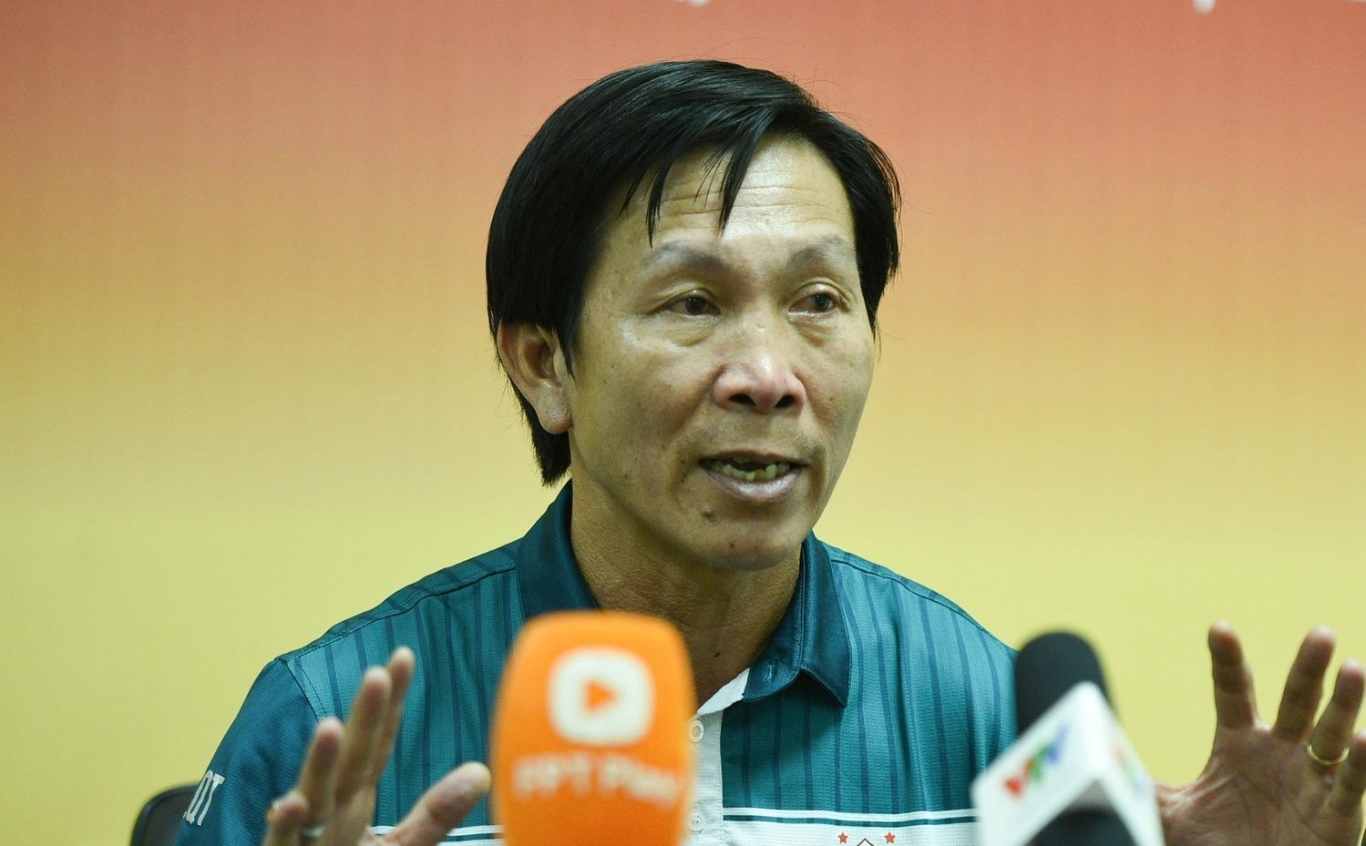 HLV HAGL không lo xuống hạng, thừa nhận thật lòng về trận thua 0-3