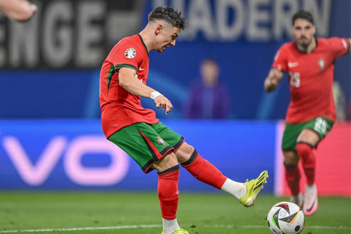 Francisco Conceicao là ai? Tài năng ghi bàn quý hơn vàng cho Bồ Đào Nha