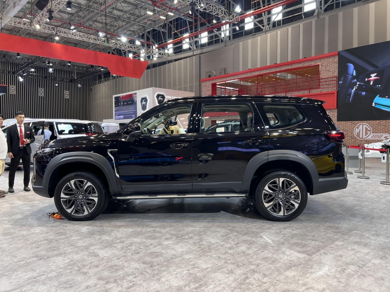 MG D90 Max: SUV cỡ lớn chào sân thị trường Việt, chung phân khúc ...