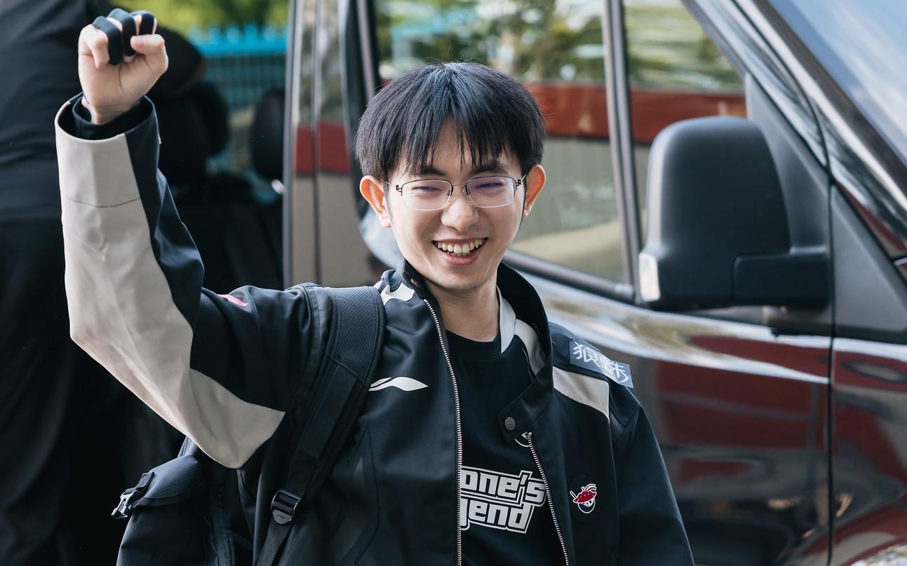 AL Shanks: “Bất kể đối thủ tiếp theo là ai, chúng tôi cũng sẽ vào Chung kết nhánh thua”