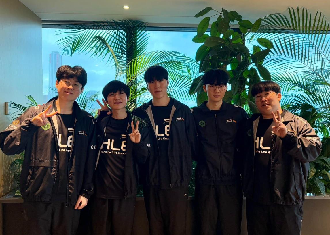 HLE Zeus: Tôi muốn đánh bại tất cả các đội LPL và LCK ở EWC 2025