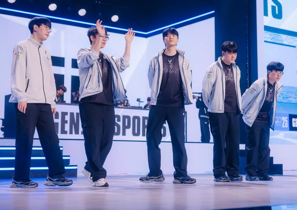 Bất kỳ đội tuyển LCK nào vô địch CKTG 2025 đều khiến LPL đứng bên bờ vực 'sụp đổ'