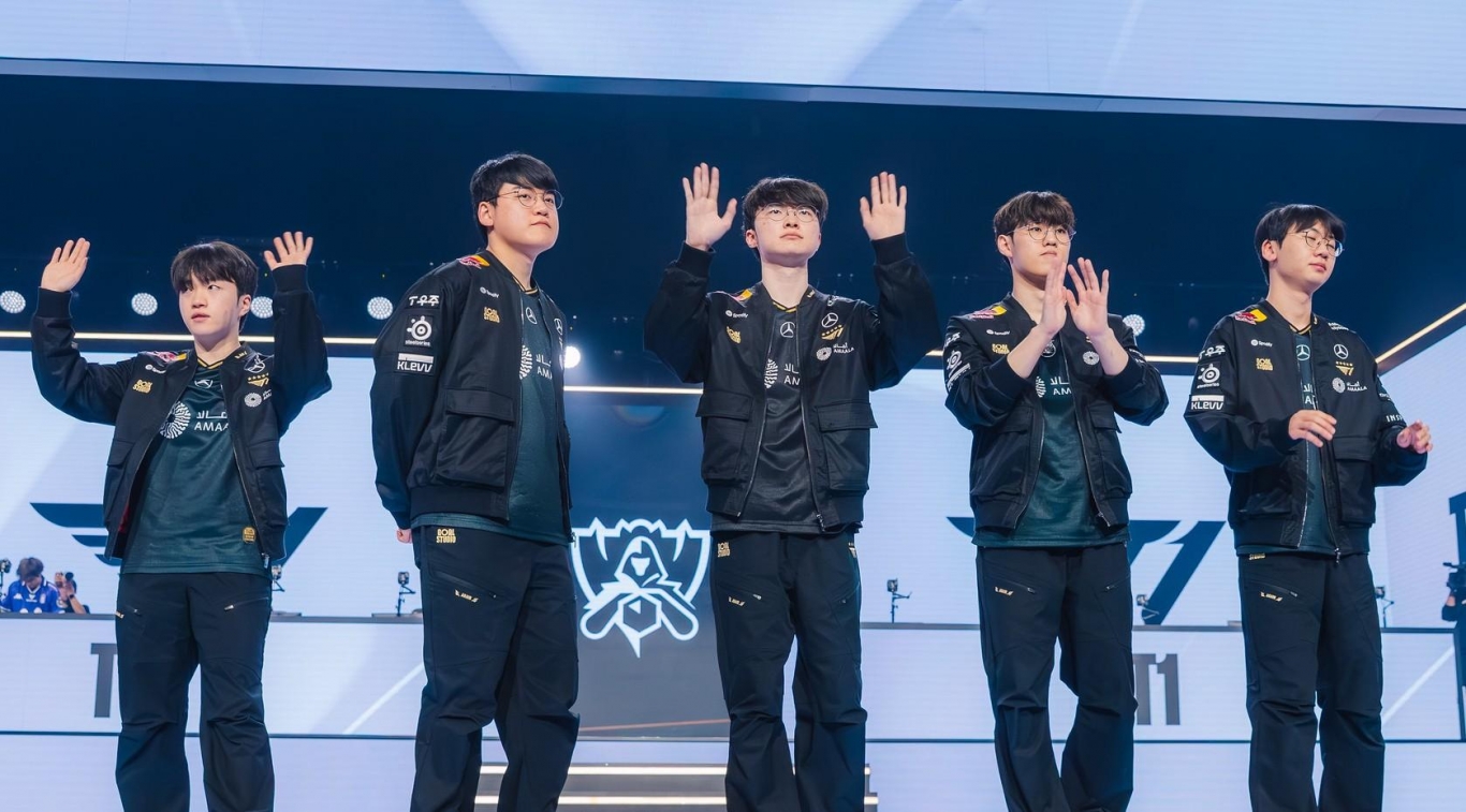 T1 hạ gục AL tại CKTG 2025 nhưng Faker lại bị chấm điểm thấp tới đáng thương