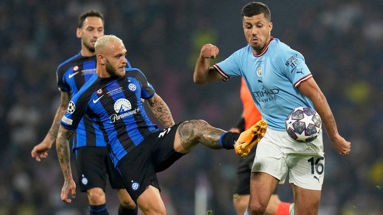 MU và Real Madrid đại chiến vì ngôi sao khiến Man City ‘khổ sở’