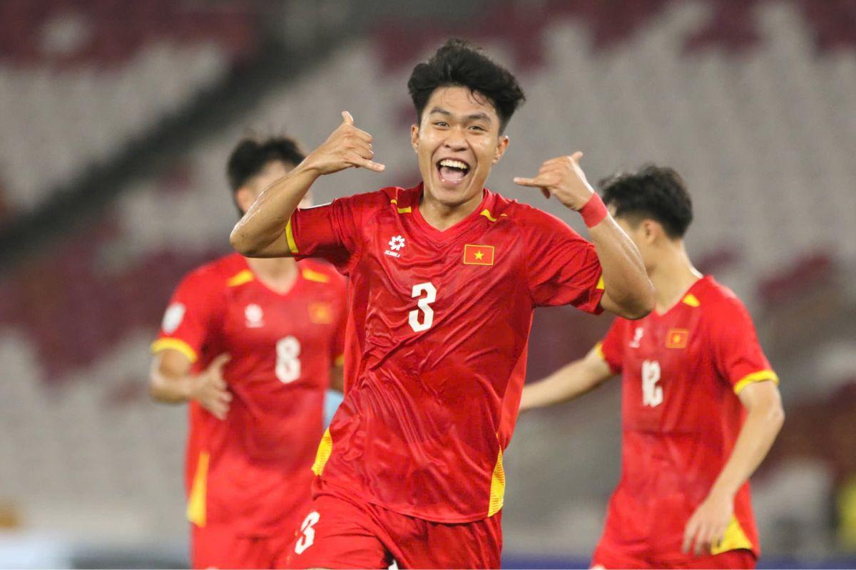 AFF vinh danh ngôi sao U23 Việt Nam sau chiến thắng Campuchia