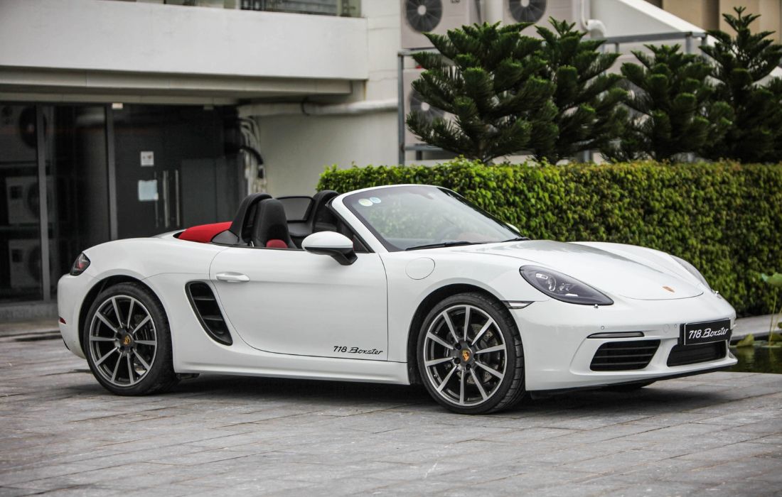 Top 6 xe mui trần hot nhất 2023 đang được bán tại Việt Nam