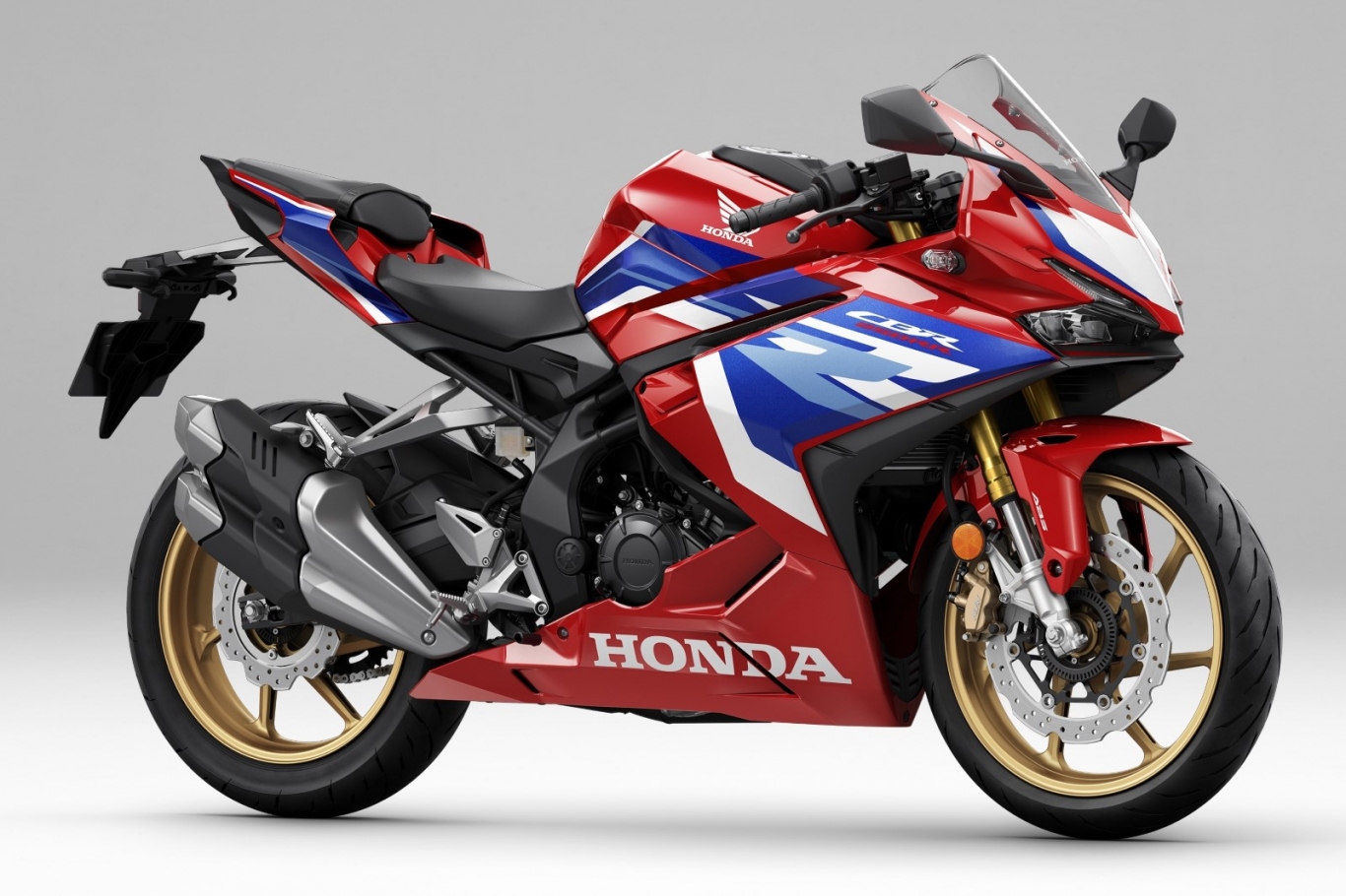 Giá xe Honda CBR250RR mới nhất tháng 01/2026 & Đánh giá