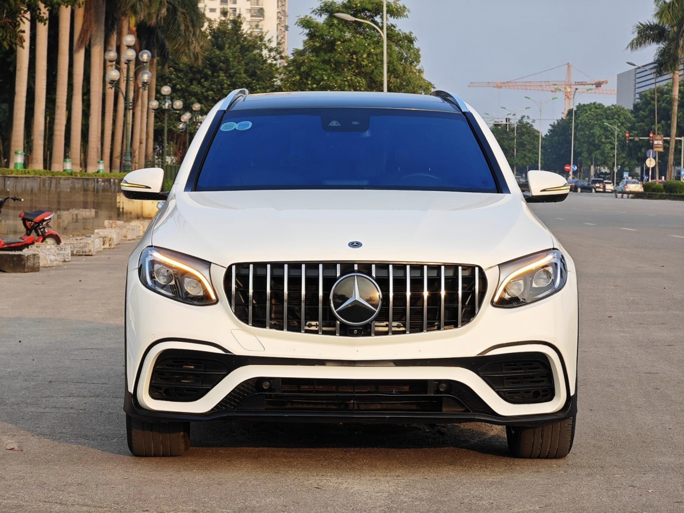 Sau 5 năm lăn bánh, Mercedes-Benz GLC 300 cũ được rao bán với giá chỉ ngang Honda CR-V 2024 ‘đập ...
