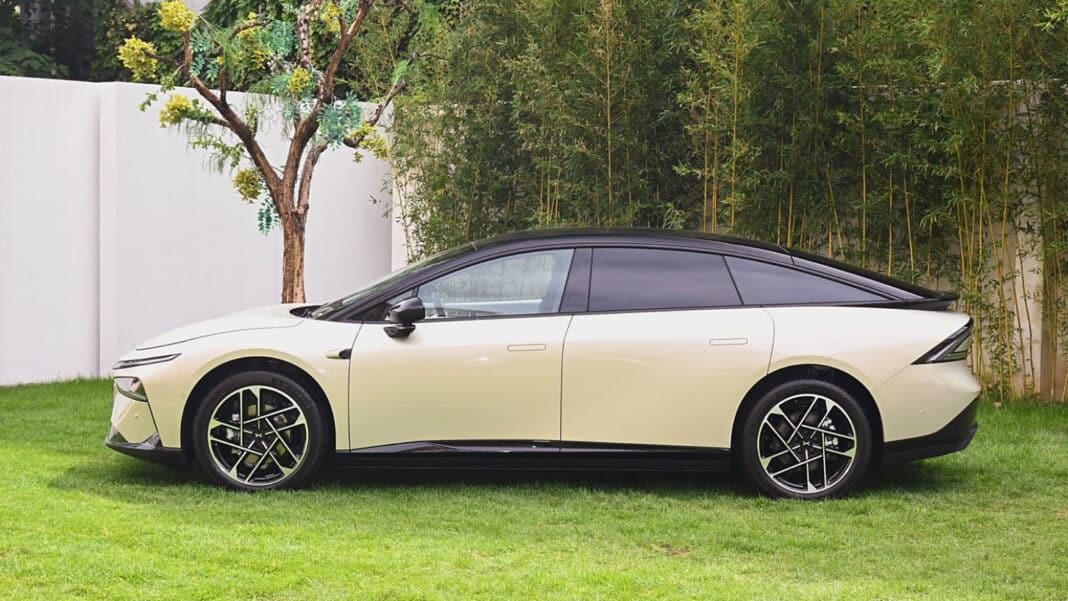 Hãng xe Trung Quốc Xpeng ra mắt ‘ô tô AI đầu tiên trên thế giới’