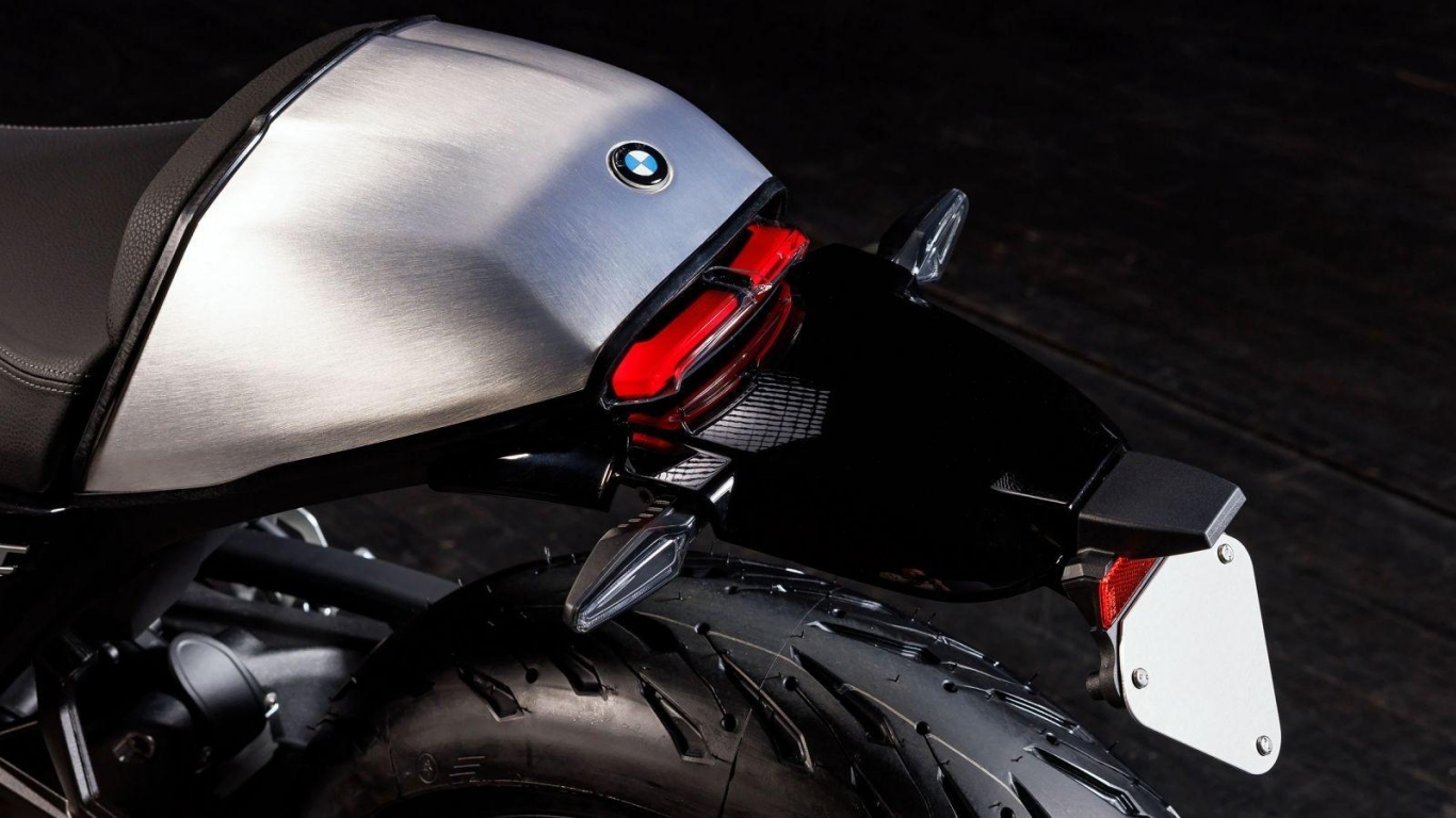 BMW R 12 nineT - Mẫu mô tô kỷ niệm 100 năm BMW Motorrad có gì đặc biệt?