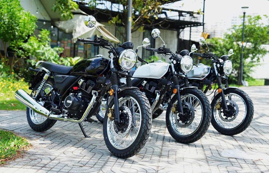 Xe côn tay hoài cổ Honda CGX150 vừa mở bán tại Việt Nam đã hạ giá