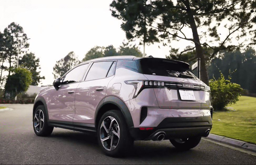 Lynk & Co 06 Core Plus chính thức cập bến Việt Nam, giá ưu đãi 659 ...