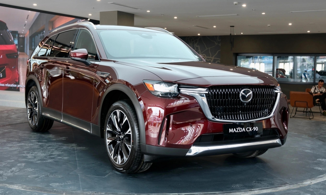 Mazda CX-90 2.5 PHEV nhận đặt cọc tại Việt Nam, giá dự kiến khó thấp ...