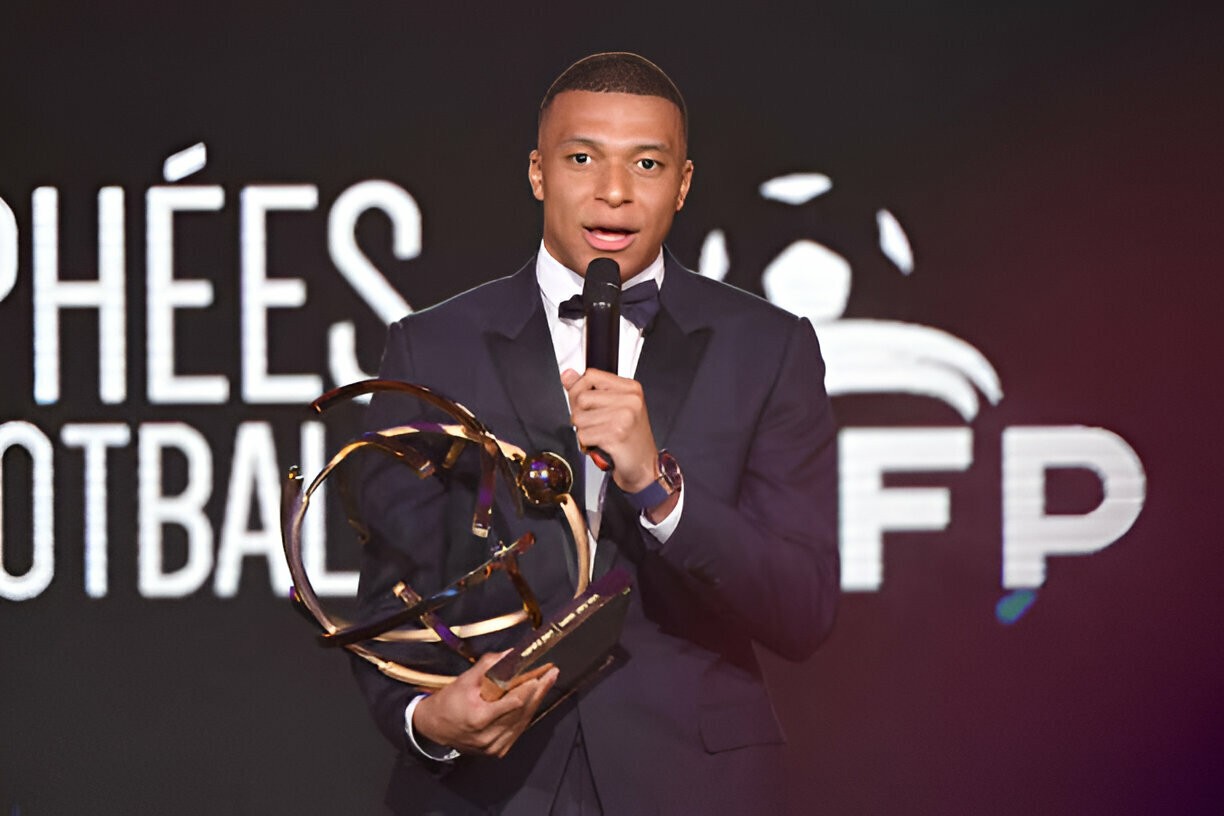 Mbappe đoạt giải Cầu thủ xuất sắc nhất Ligue 1 lần thứ 5 liên tiếp