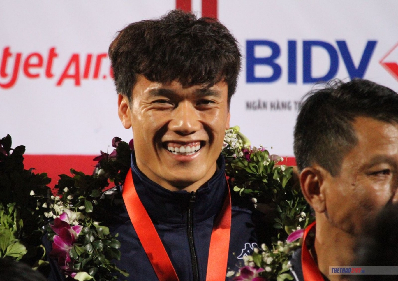 Thủ môn Bùi Tiến Dũng đứng trước cơ hội ngàn vàng để làm lại sự nghiệp