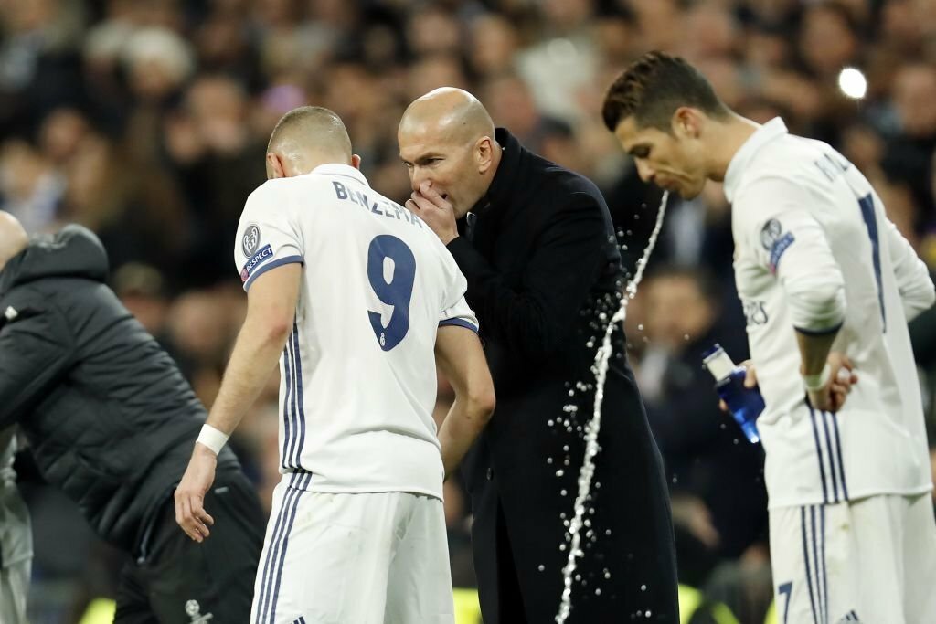 Tin chuyển nhượng 8/11: Zidane đối đầu Ronaldo, Casemiro đến Ả Rập?