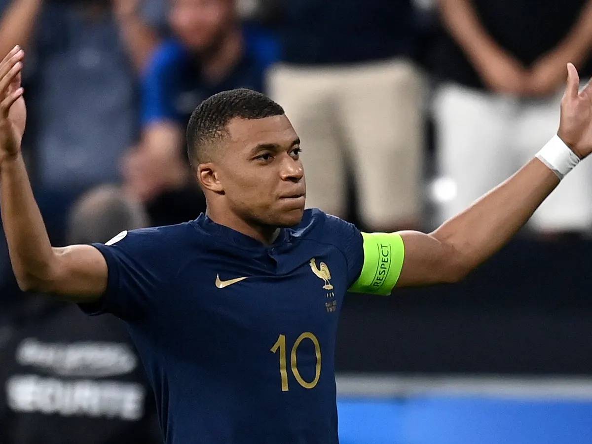 Chuyển nhượng 1/12: 'Ông lớn' gia nhập cuộc đua Mbappe, MU lên kế hoạch ...