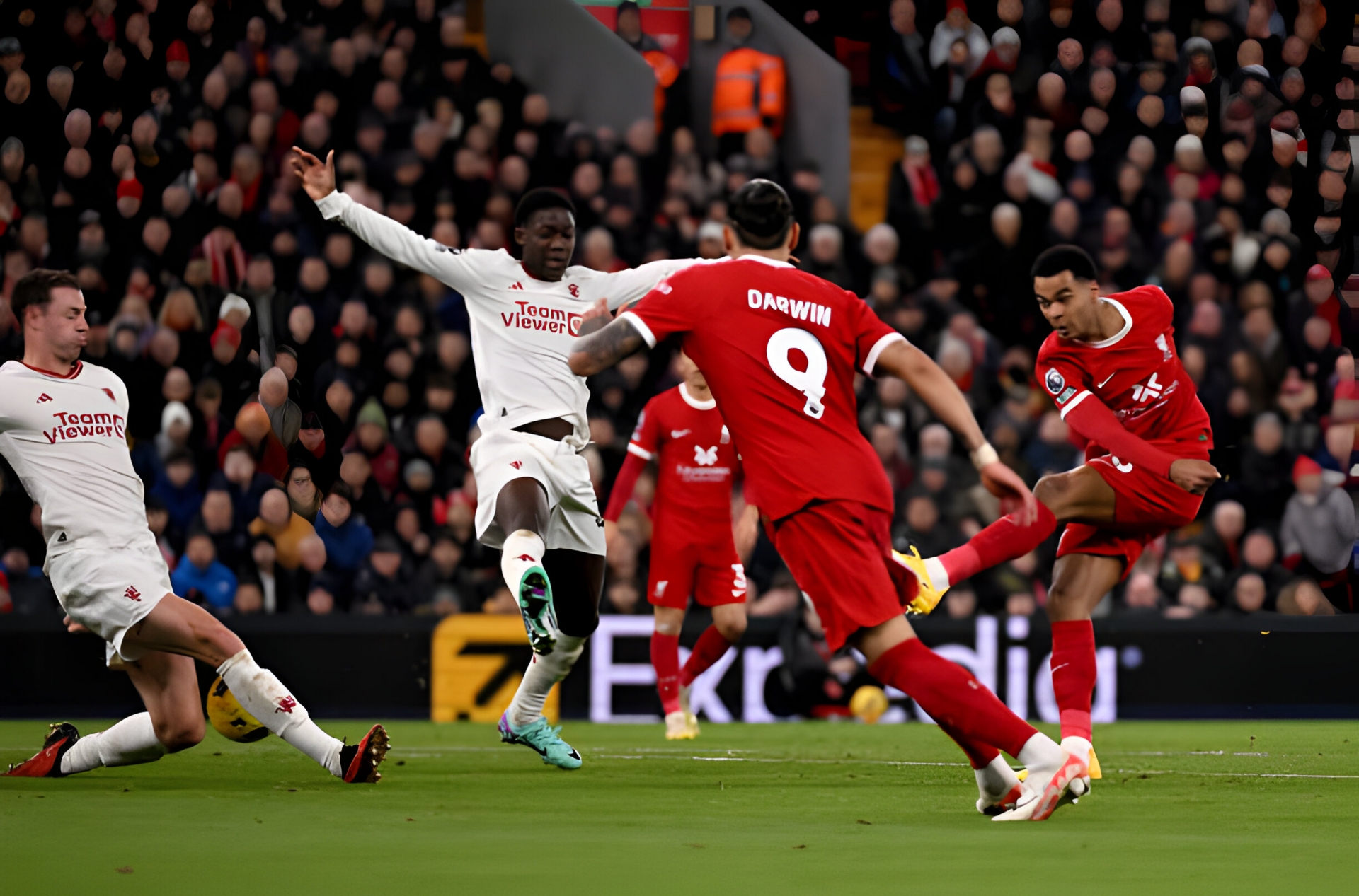Kết quả Liverpool vs MU: Kịch tính derby nước Anh thứ 212!