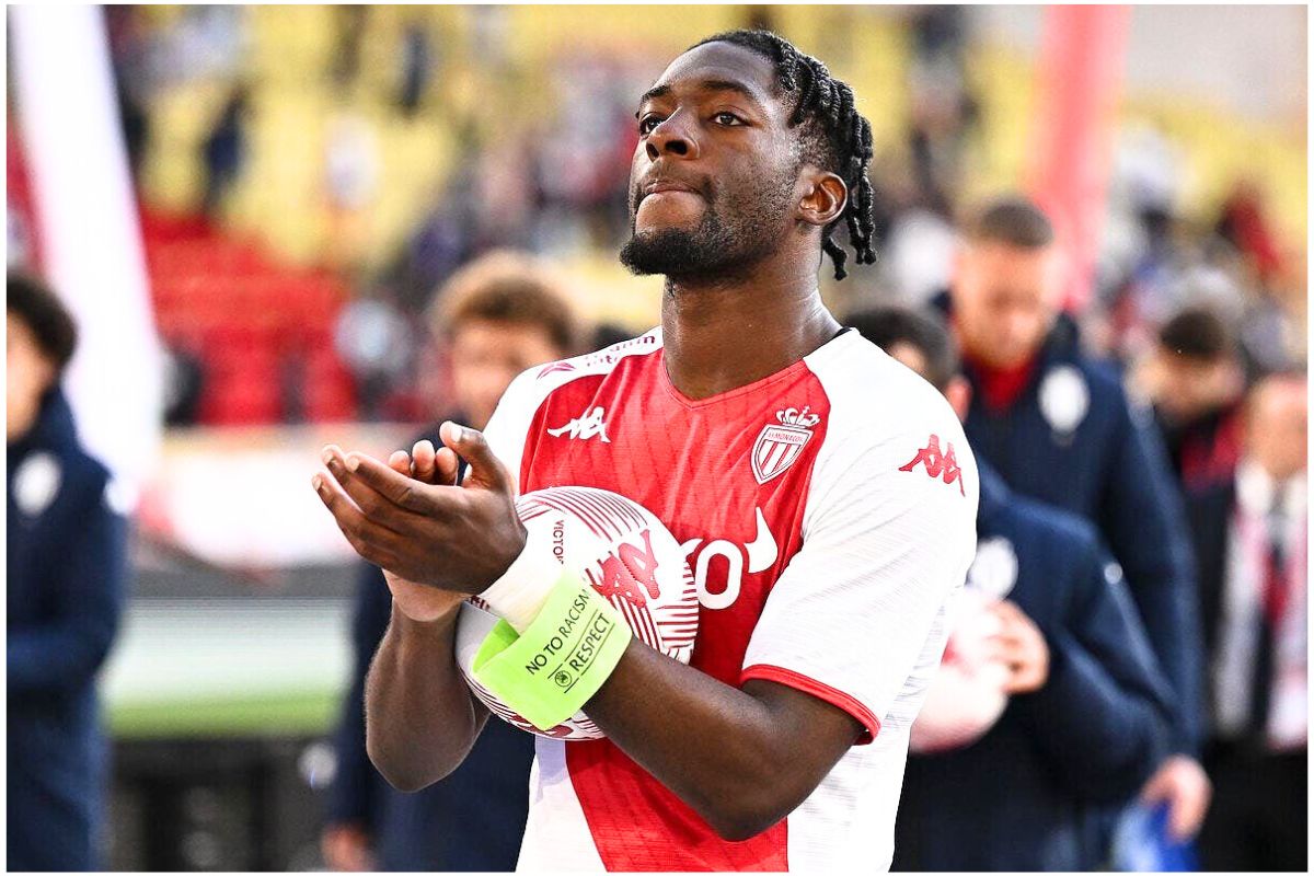 Tin chuyển nhượng MU 30/7: MU liên tục nổ 'bom tấn'?