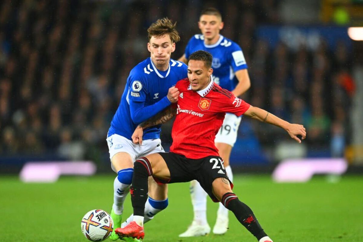 MU làm điều chưa từng có, đã có tân binh thay thế Mason Mount