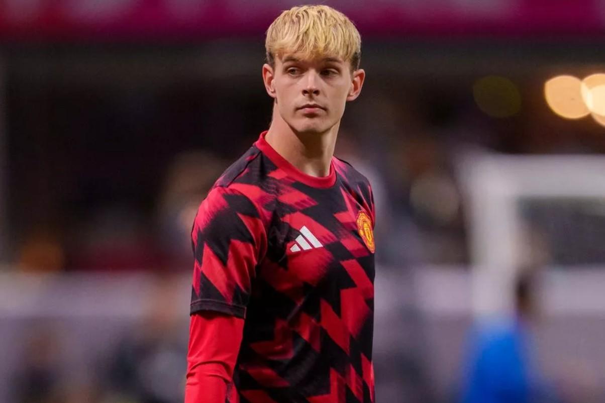 Chuyển nhượng MU 15/8: Đã xong bom tấn 112 triệu Euro, MU nhắm đội ...