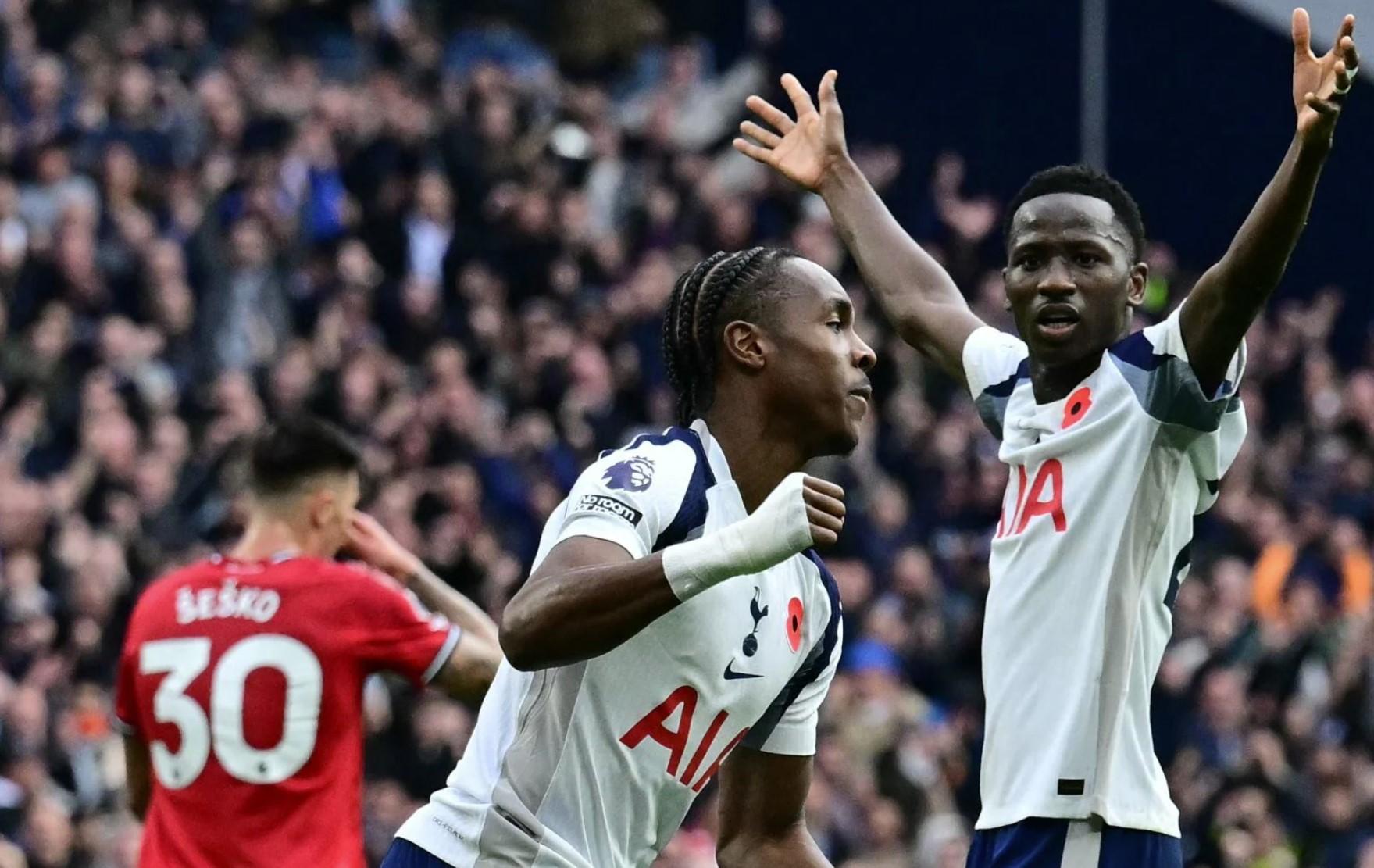 Kết quả - tỷ số Tottenham vs MU: 2 bàn trong 6 phút bù giờ