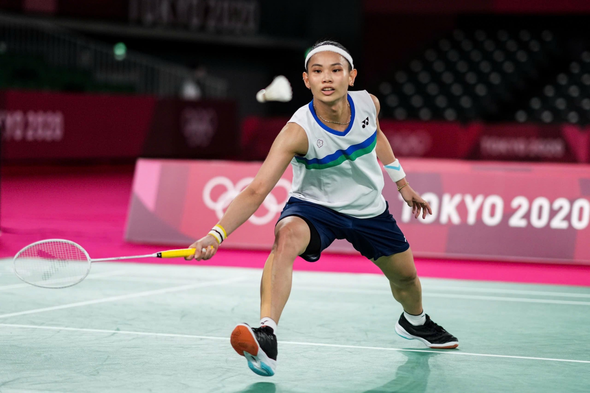 Ngôi sao cầu lông Tai Tzu Ying lên bàn mổ