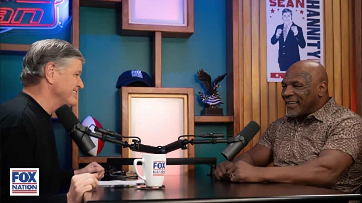 Mike Tyson buộc phải đấu với Jake Paul vì lí do ngỡ ngàng