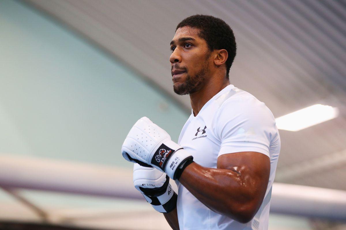 Anthony Joshua chuẩn bị tái xuất, đấu nhà vô địch Olympic?