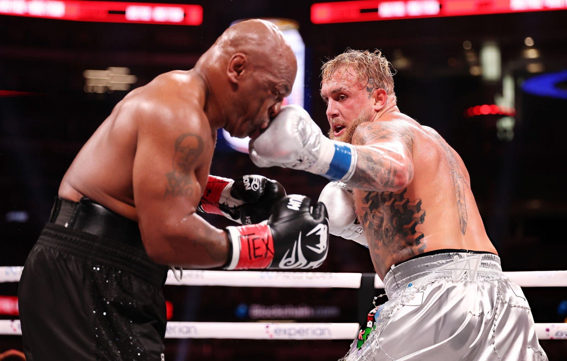 Jake Paul 'rén' Anthony Joshua