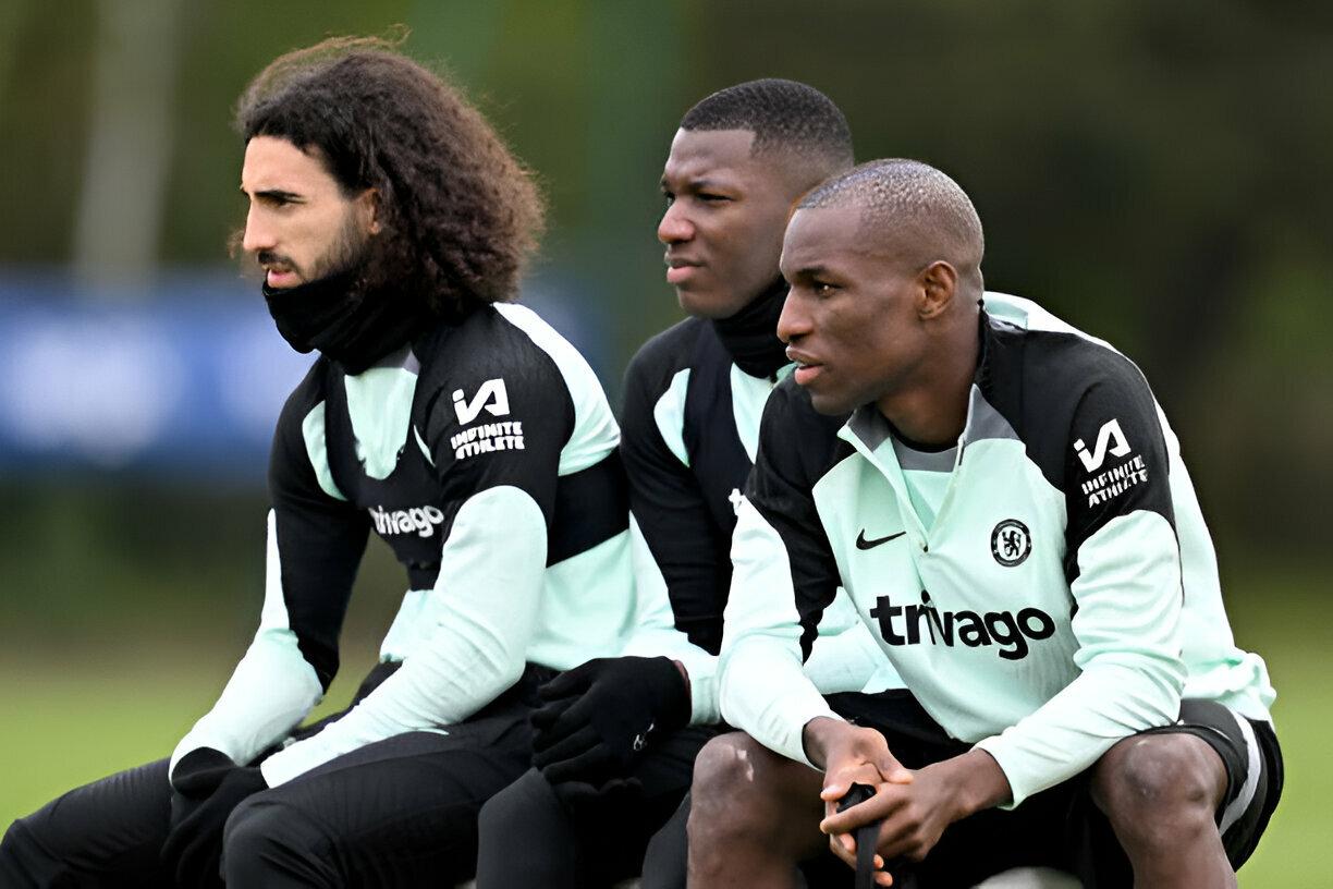 Nicolas Jackson chính thức xuống tóc, đổi vận hóa Drogba?