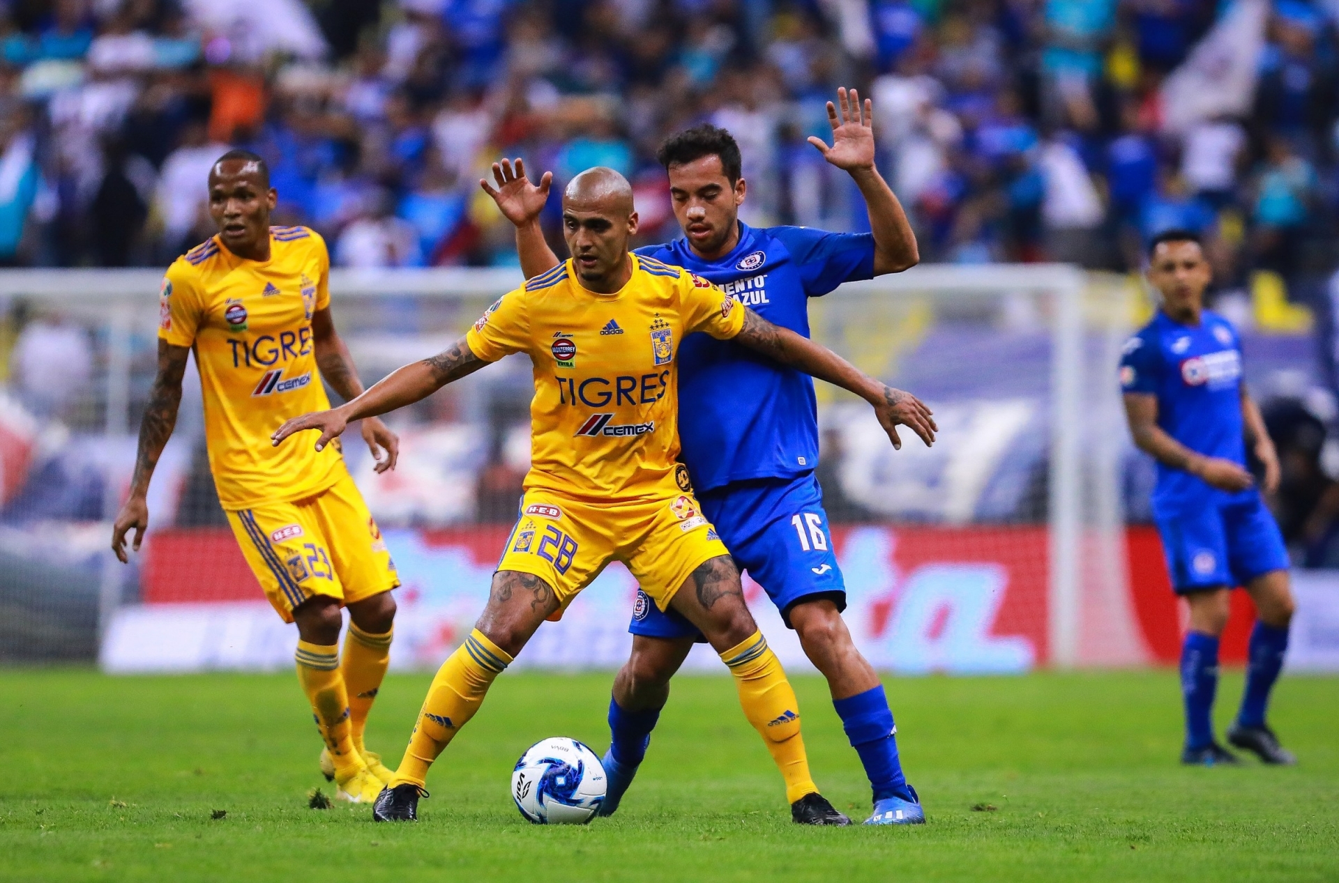 Nhận định Tigres UANL vs Cruz Azul: Khó lường, 10h10 ngày 7/12/2025