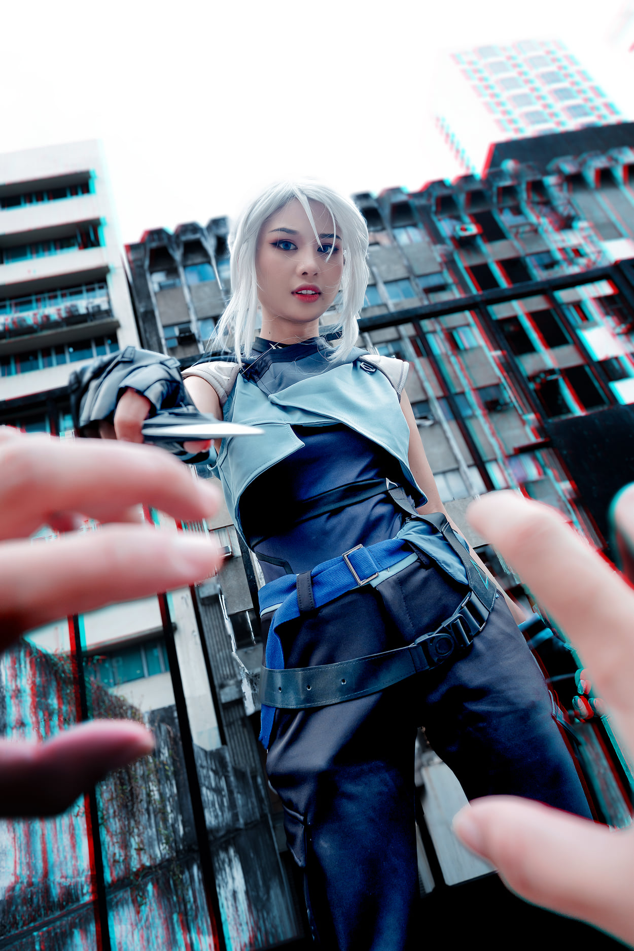 Nữ game thủ xinh đẹp cosplay đặc vụ Jett trong Valorant