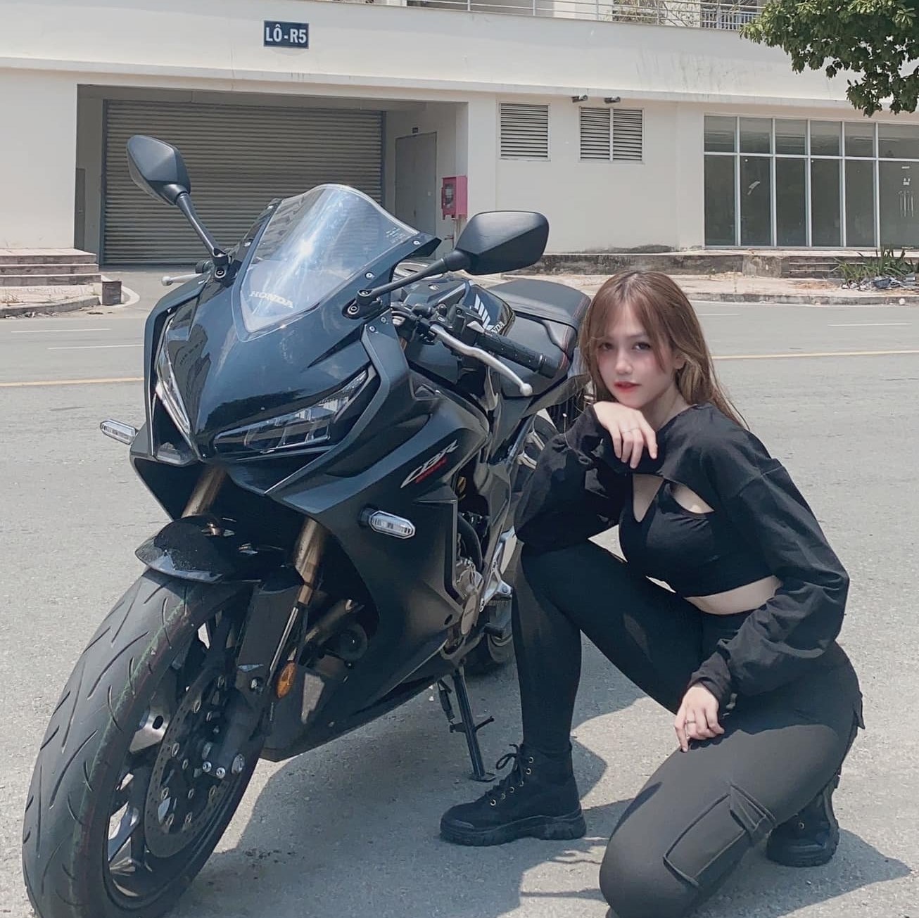 LMHT: Nữ streamer bất ngờ nổi tiếng nhờ trùng tên với Jinx