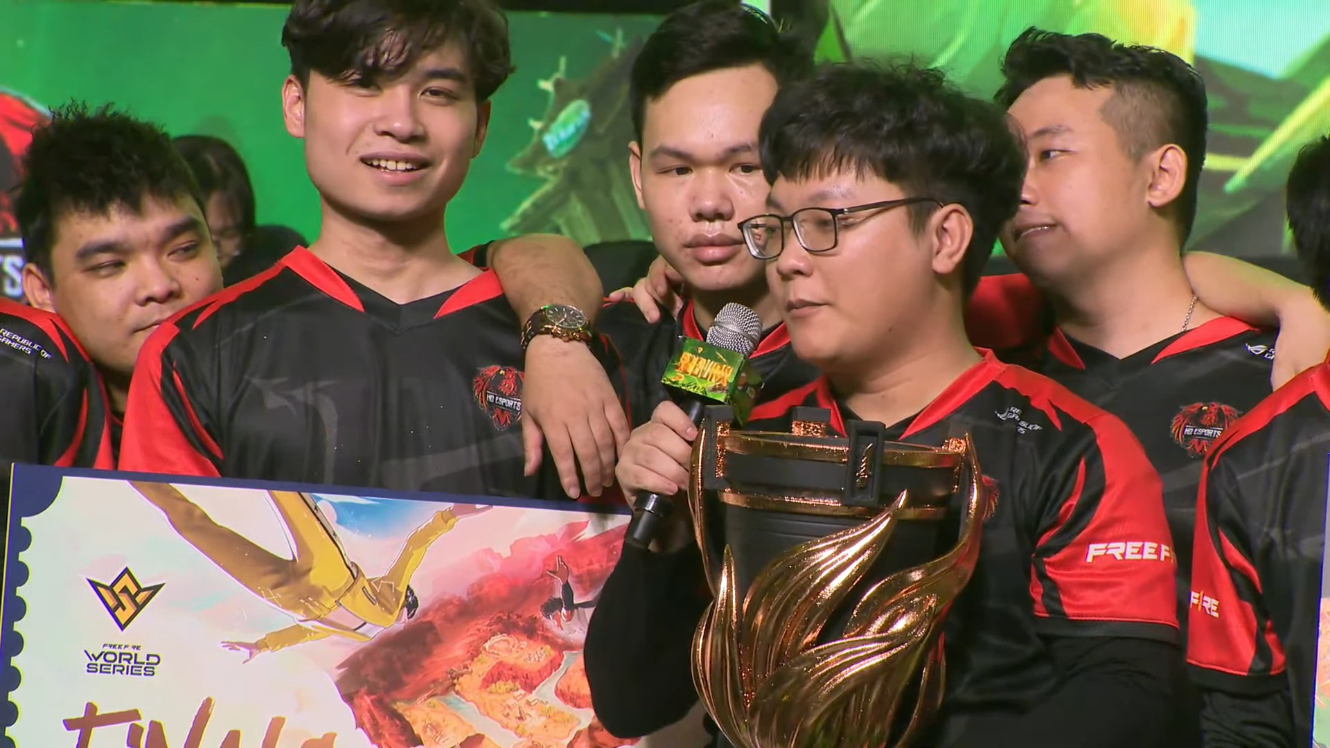 Ma Gaming và HQ Esports vô địch giải đấu Free Fire Việt Nam