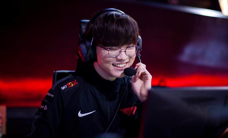 LMHT: Faker cướp Baron trước mũi của 5 Jungle top thế giới