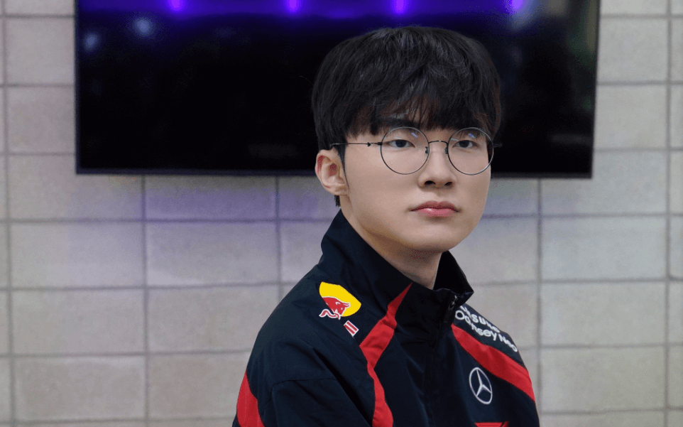 Kết quả LCK ngày 19/01: HLE và T1 đại thắng